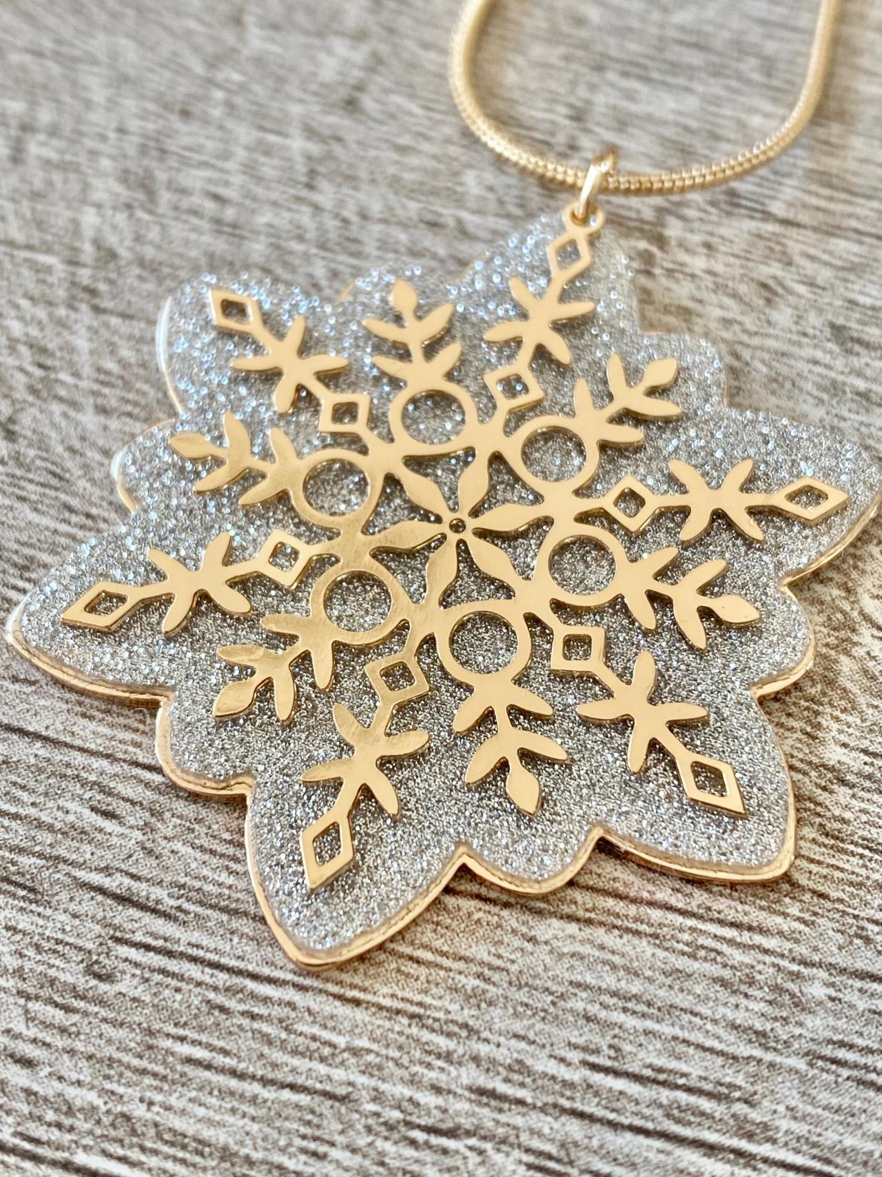 Silver And Gold Glitter Snowflake Necklace on Luulla